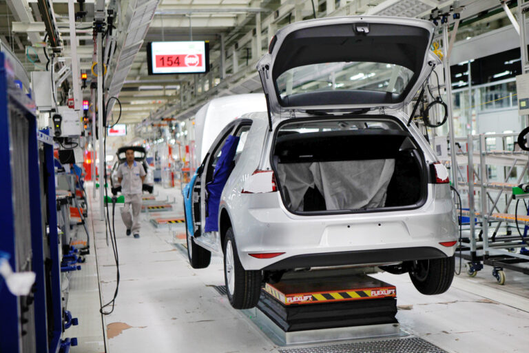 How Do Toyota Cars Endure Over 300,000 Miles And Beyond?