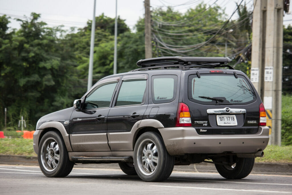 Ford Maverick vs Mazda Tribute: Which One Is Better?