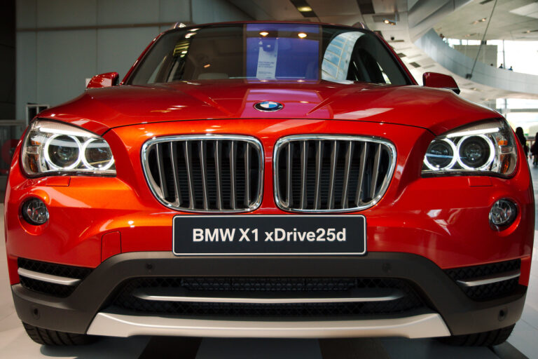 25 Cheap Cars Years That Look Expensive